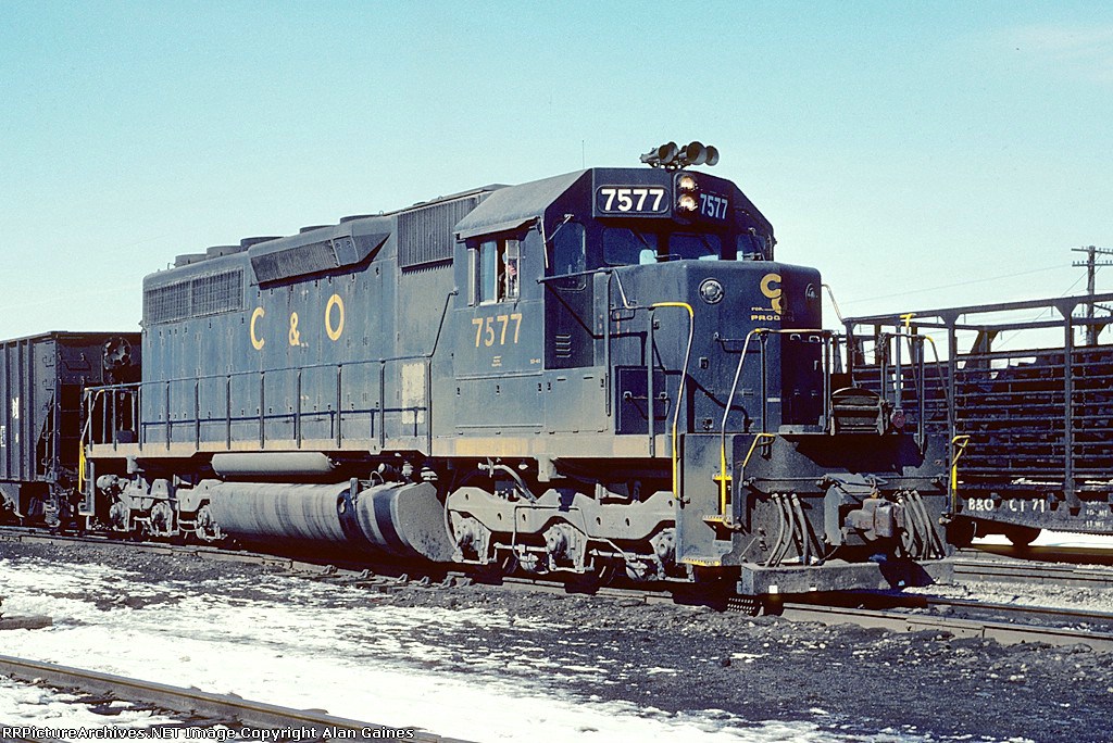 C&O SD-40 7577